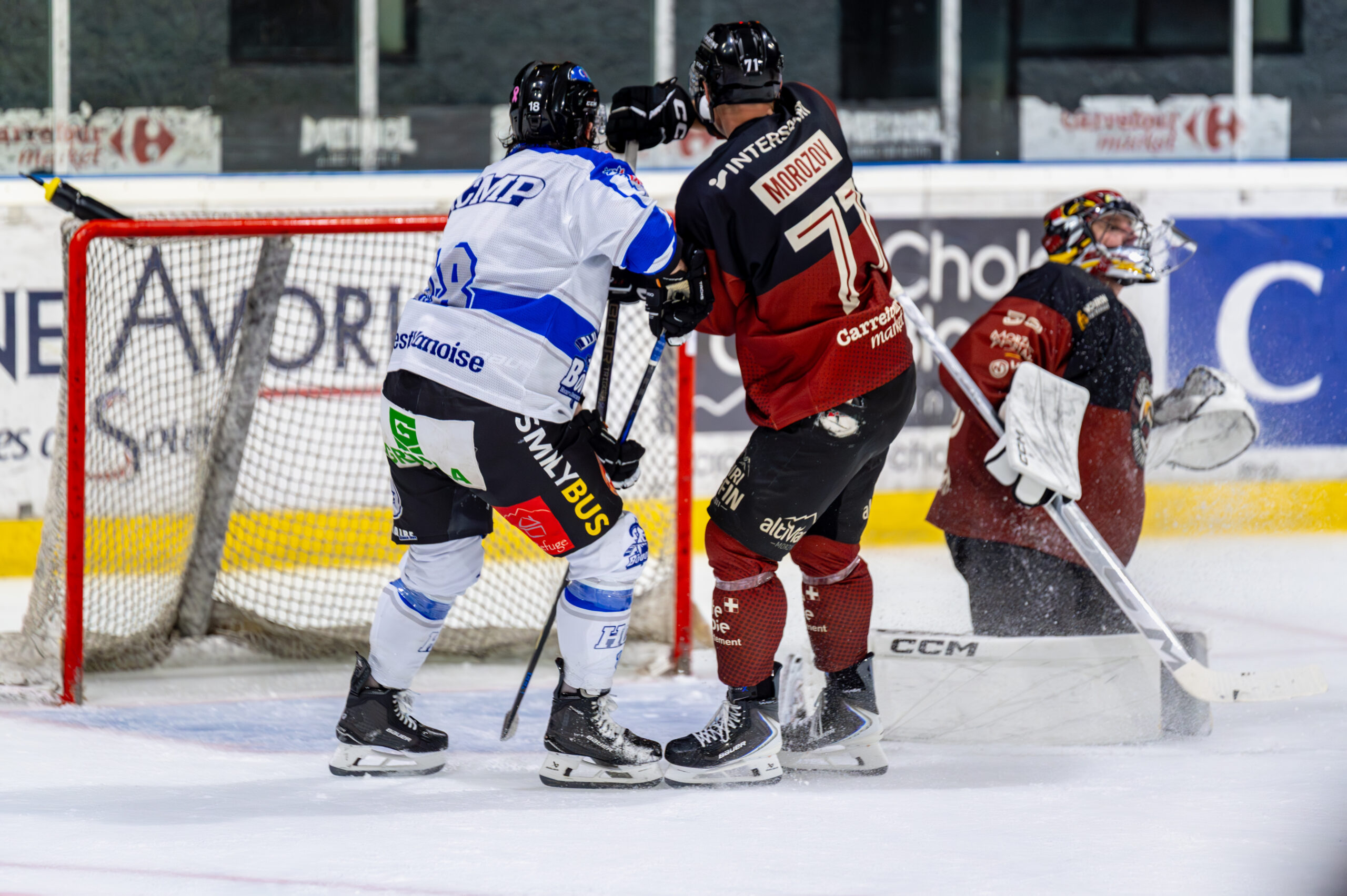 Morzine reçoit le HCMP pour lancer l’année - Hockey Club Morzine-Avoriaz